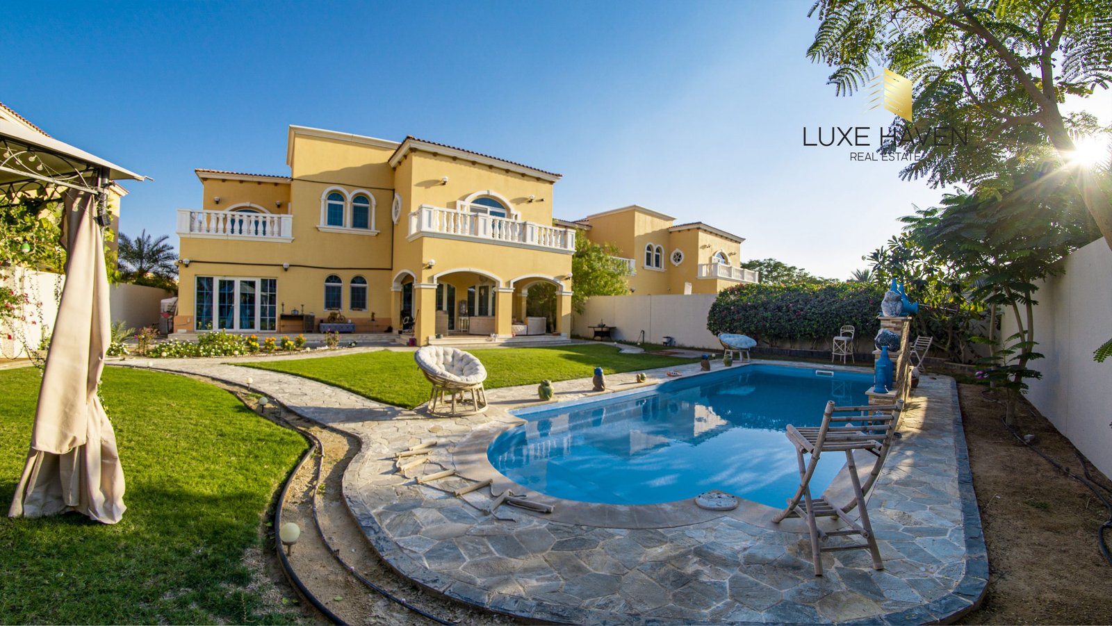Luxe Haven – Real Estate